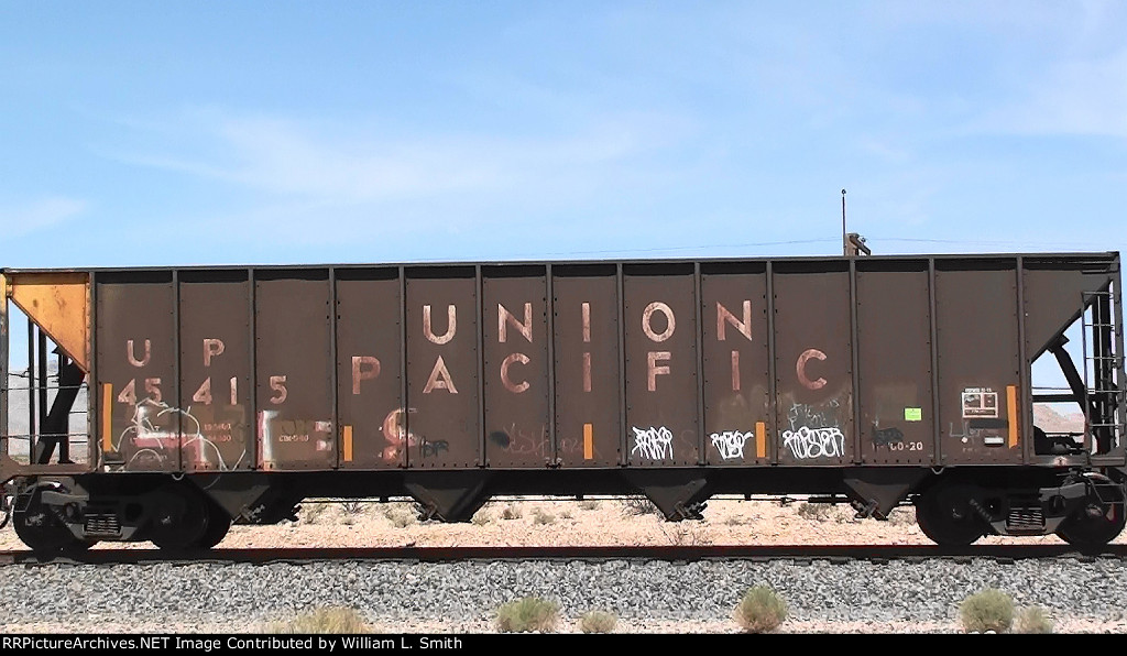 EB Empty Unit Coal Frt at Erie NV -97